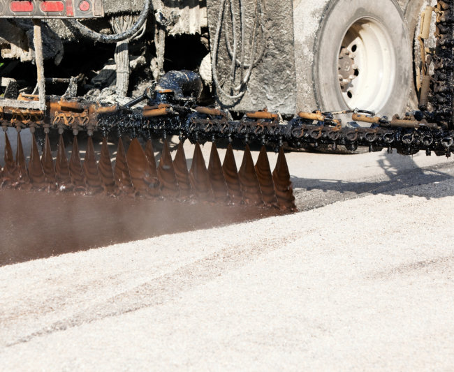 Sealcoating, Crossville, TN | R & R Paving and Grading [Video]